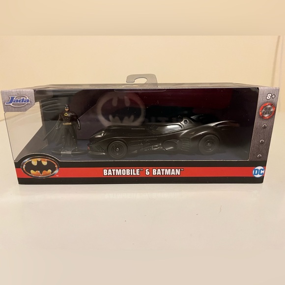 Jada | Toys | Batman Batmobile Jada Hollywood Rides Dicast Batman Metal ...